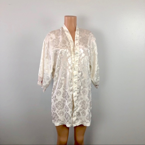 Val Mode | Intimates & Sleepwear | Vintage White Val Mode Robe Size ...